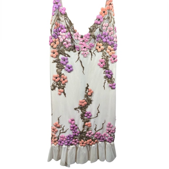 Ema Savahl Couture | Dresses | Ema Savahl Couture Hand Embellished ...